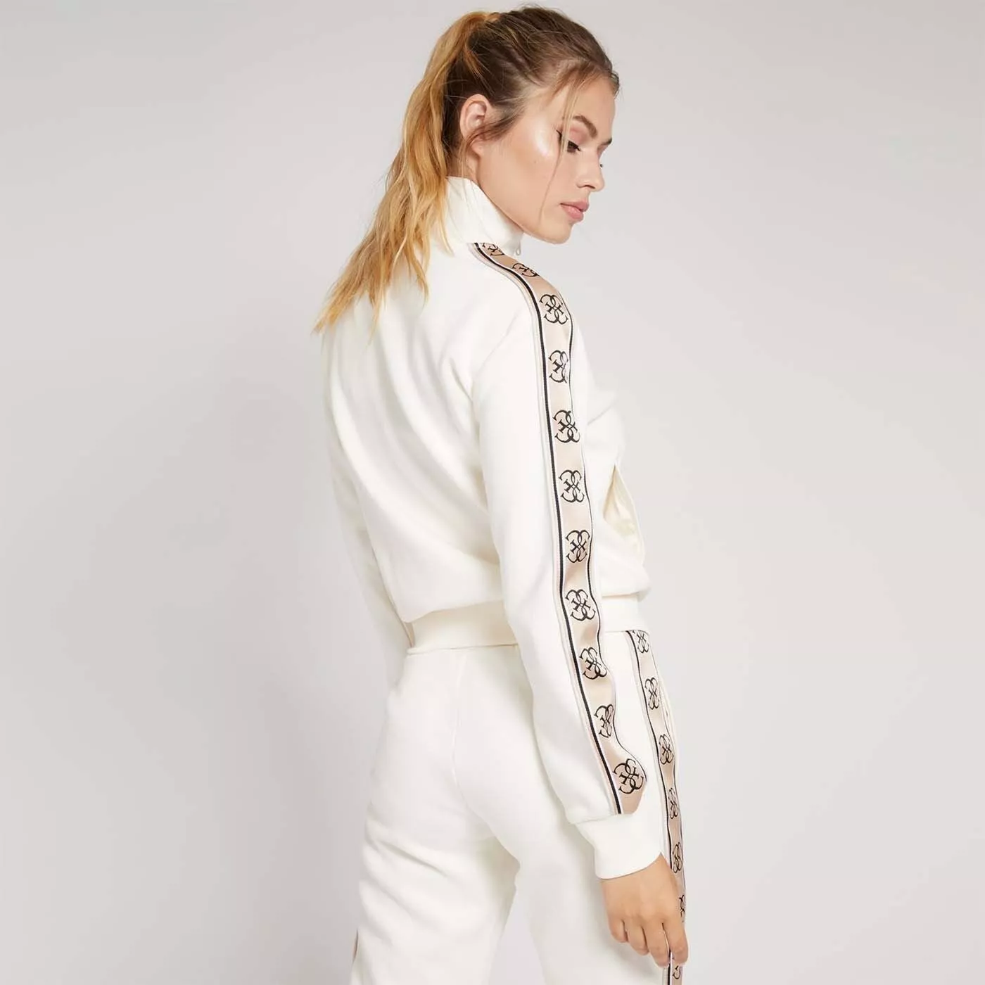 Guess – Trendy Brands Malta